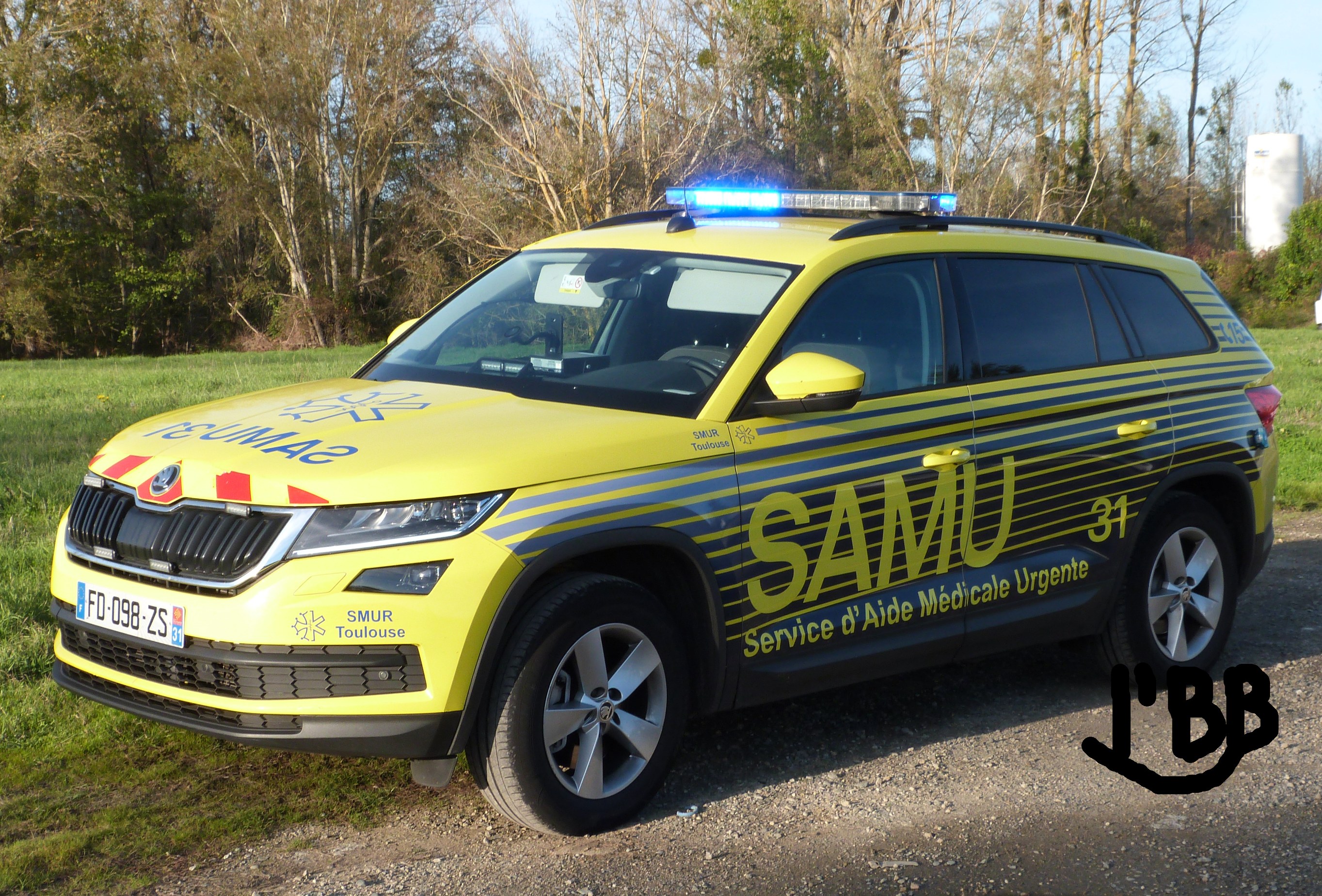 Véhicules SAMU et SMUR [réanimé] - Page 934 - Auto titre