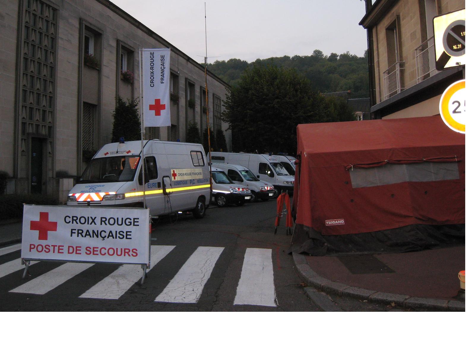 Croix Rouge Française - Page 14 - Auto titre