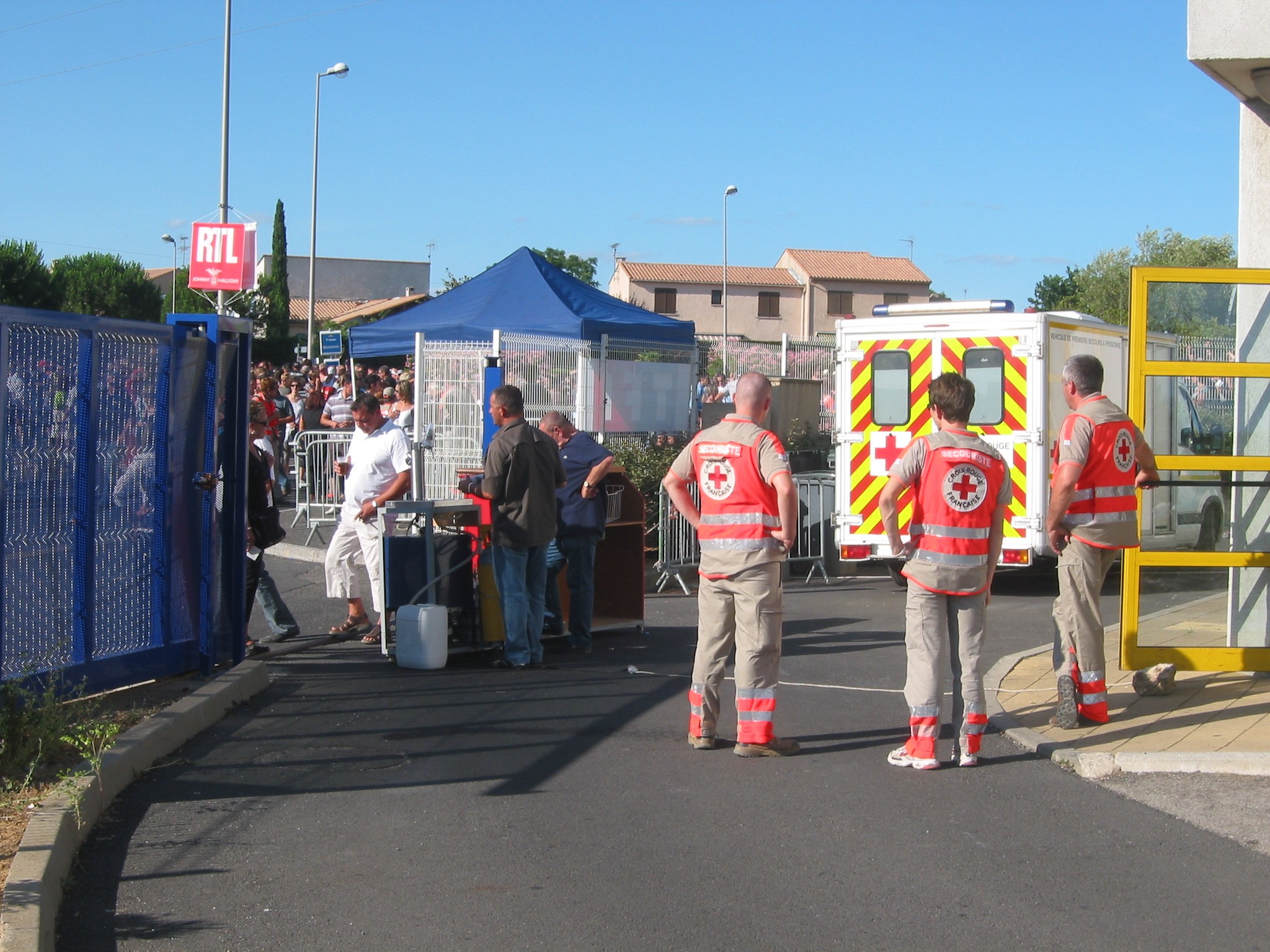 Croix Rouge Française - Page 34 - Auto titre