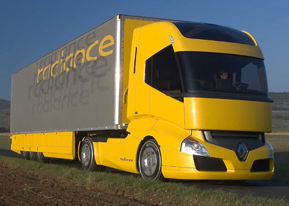 Concept "Radiance"...( Renault Truck inside...) - Auto titre