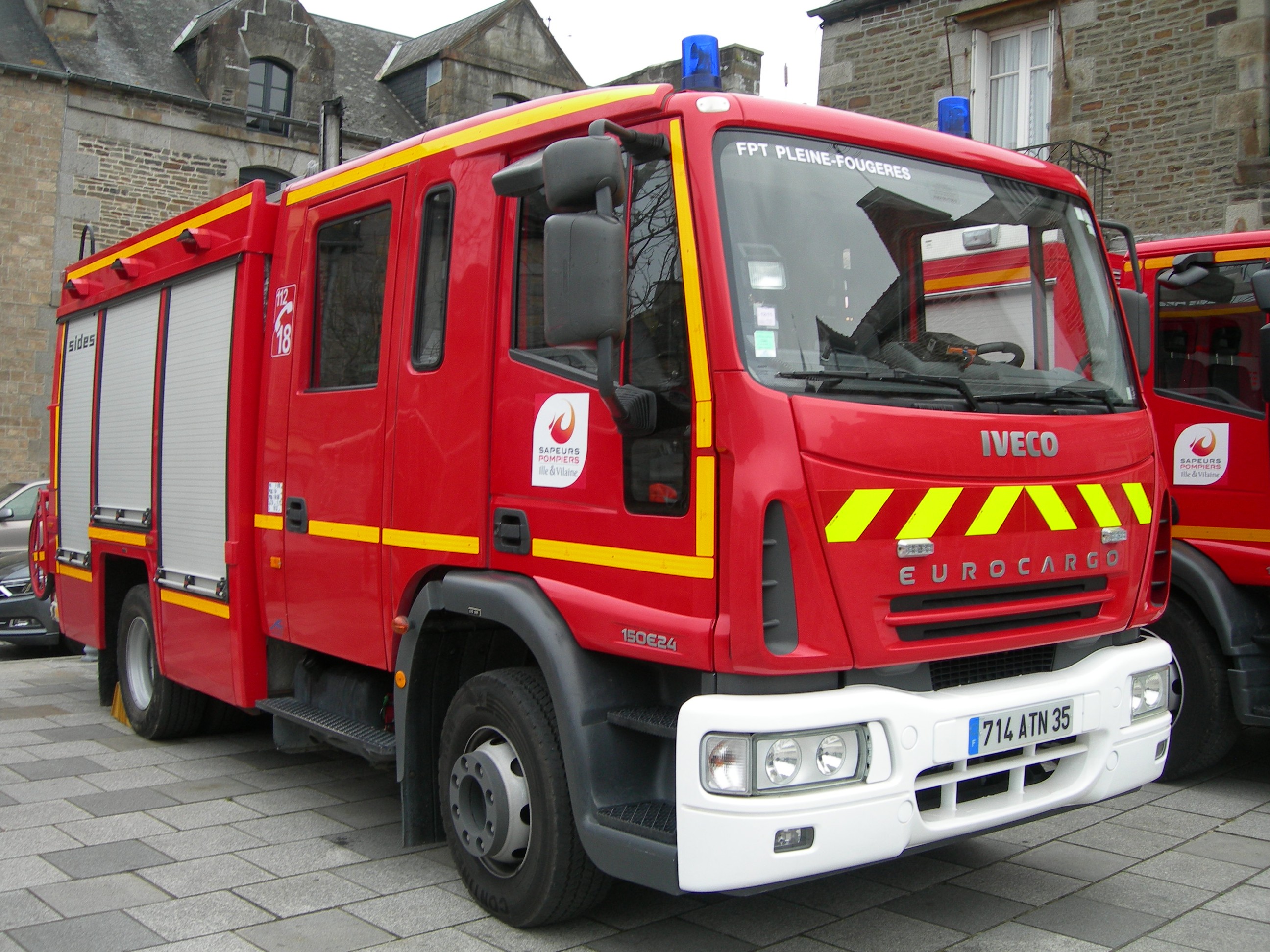 Véhicules des pompiers français - Page 1800 - Auto titre