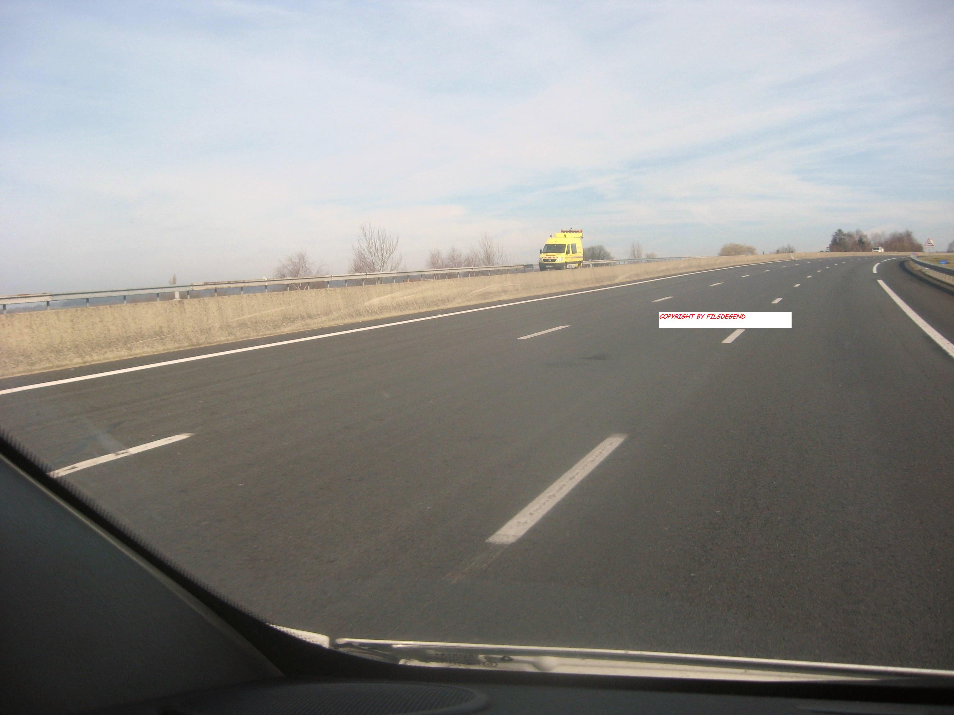 Les vehicules d'autoroute de la DDE et de la DIR - Page 157 - Auto titre