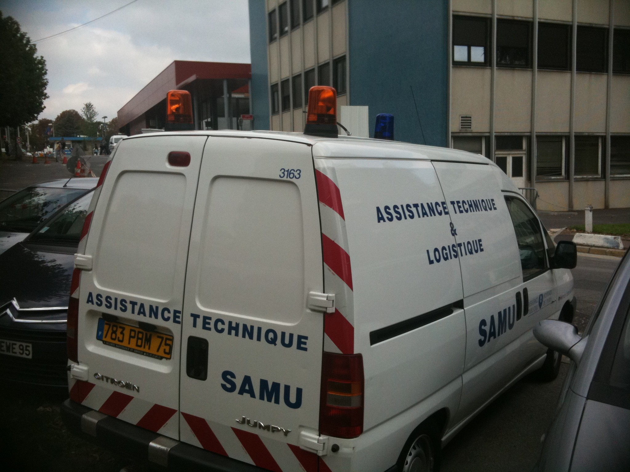 Véhicules SAMU et SMUR [réanimé] - Page 377 - Auto titre