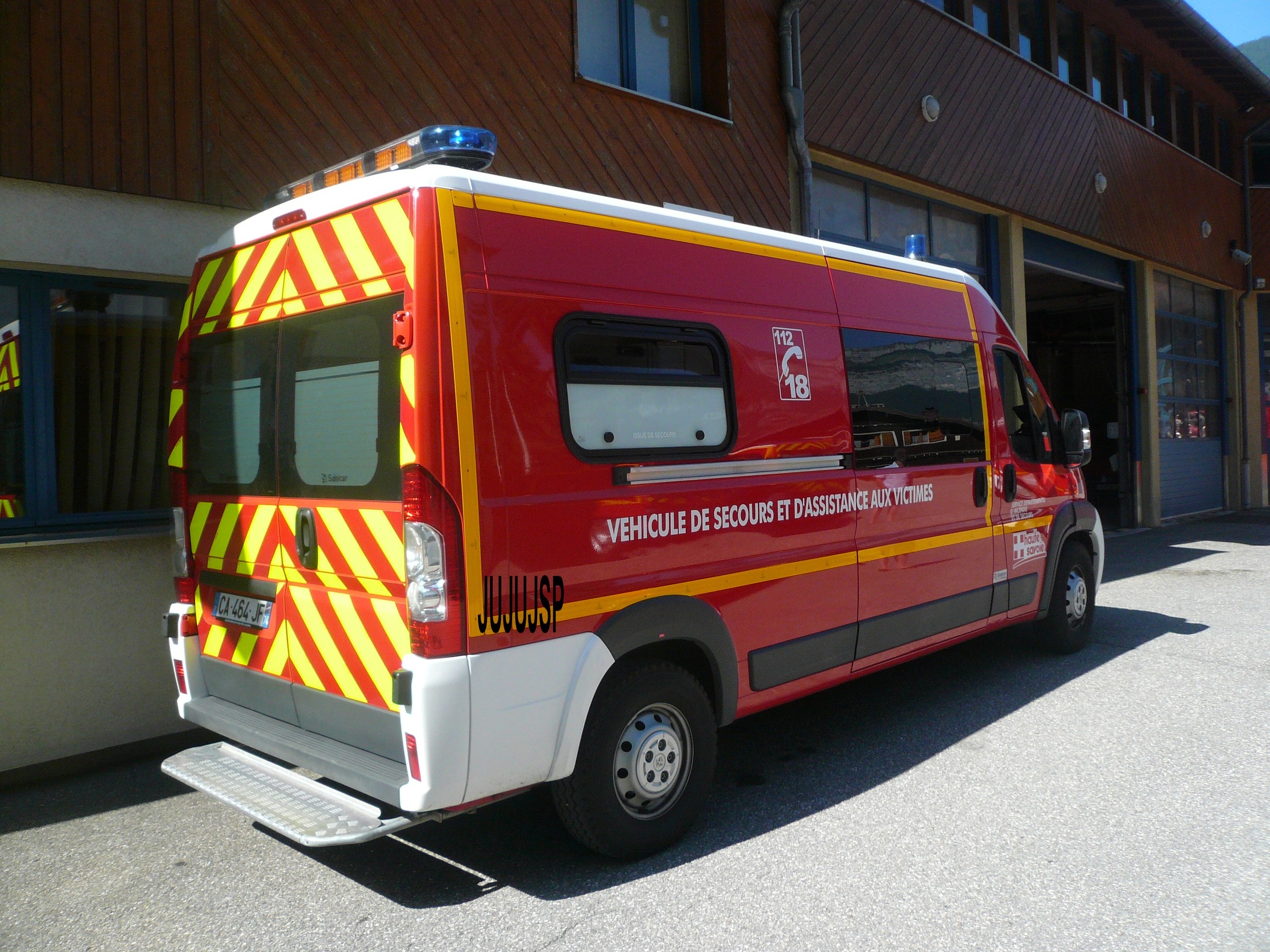 Véhicules des pompiers français - Page 1229 - Auto titre