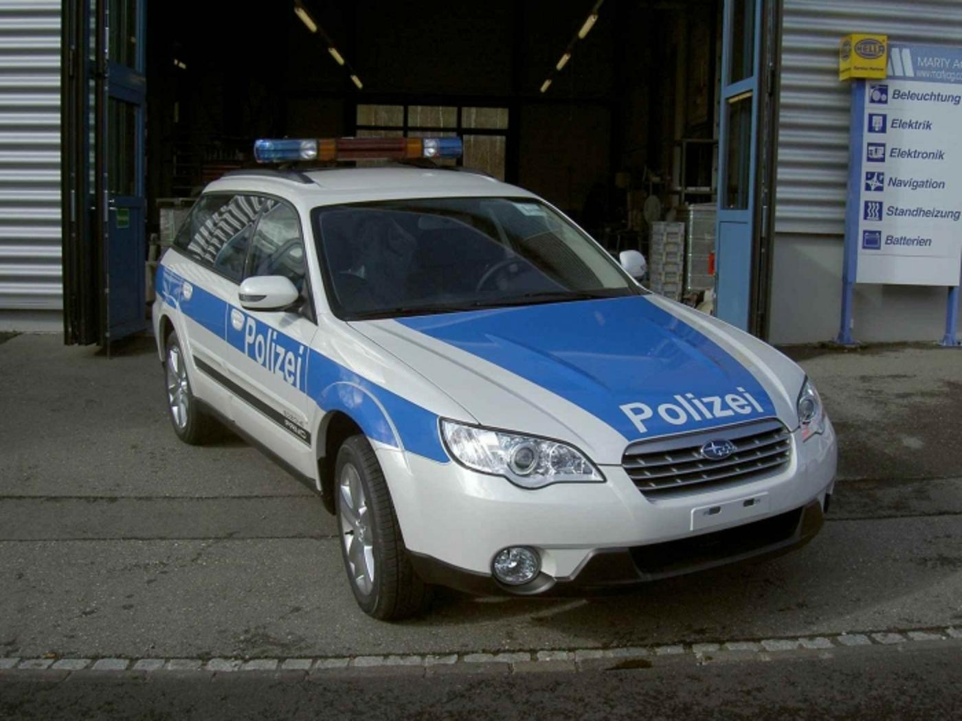 Photos de voitures de Police - Page 936 - Auto titre