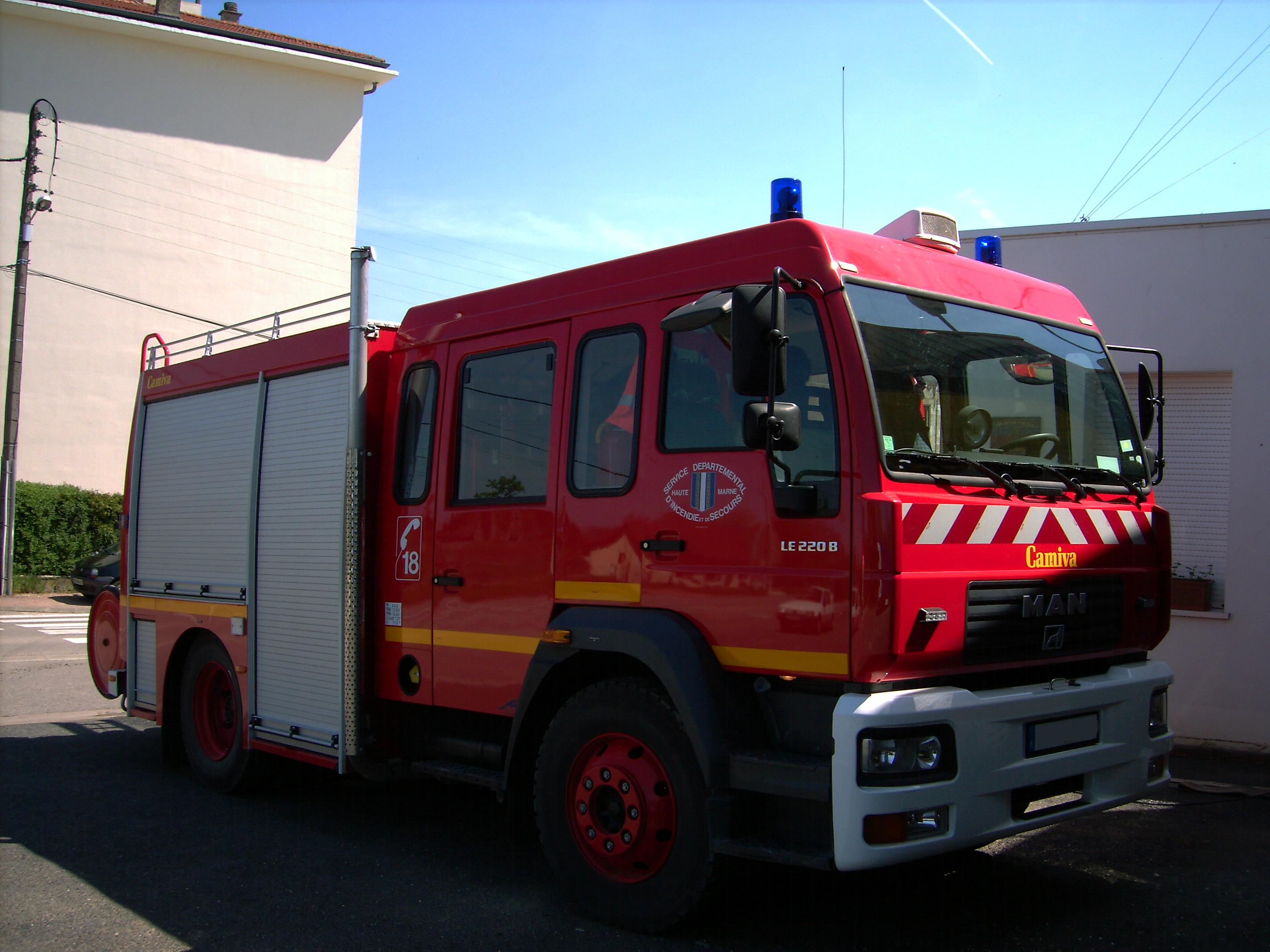 Véhicules des pompiers français - Page 469 - Auto titre