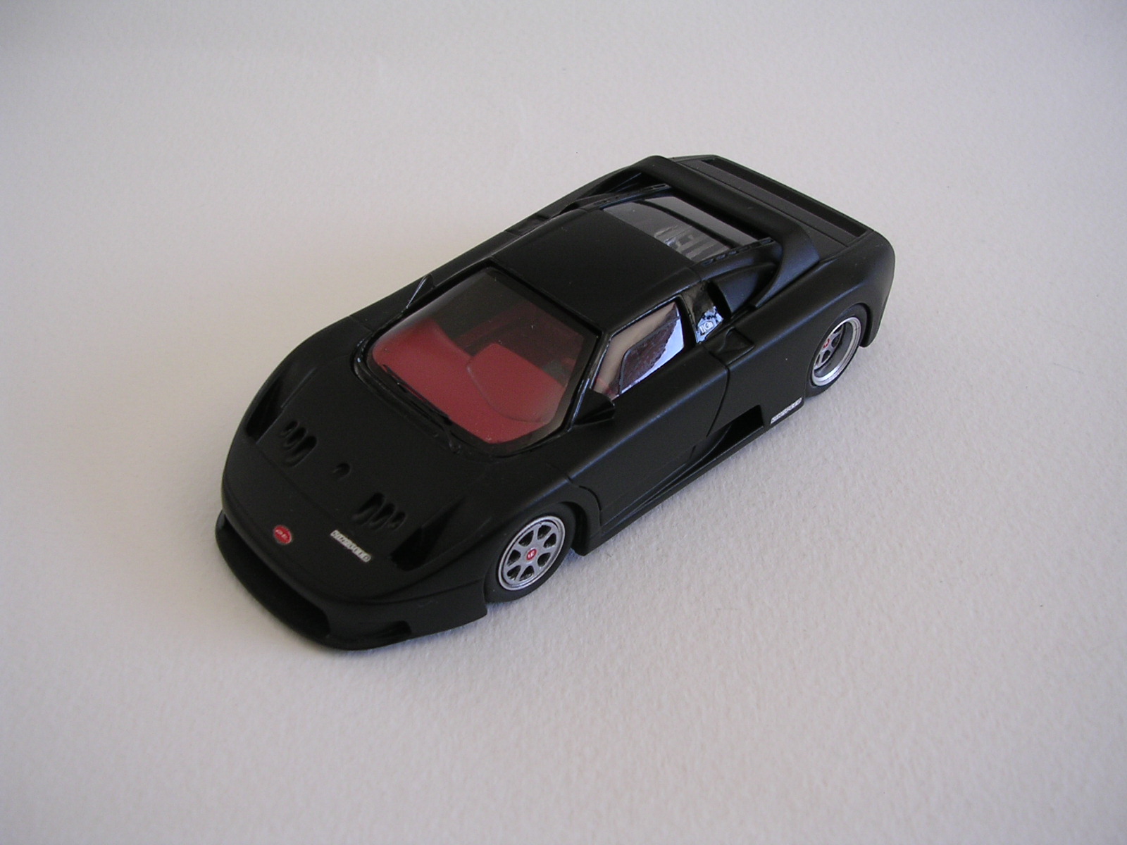 Post dédié exclusivement aux miniatures à l'échelle 1:43 - Page 68 ...