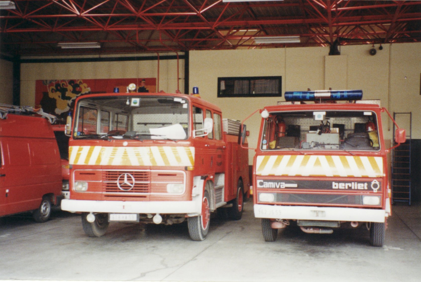 Véhicules des pompiers français - Page 41 - Auto titre