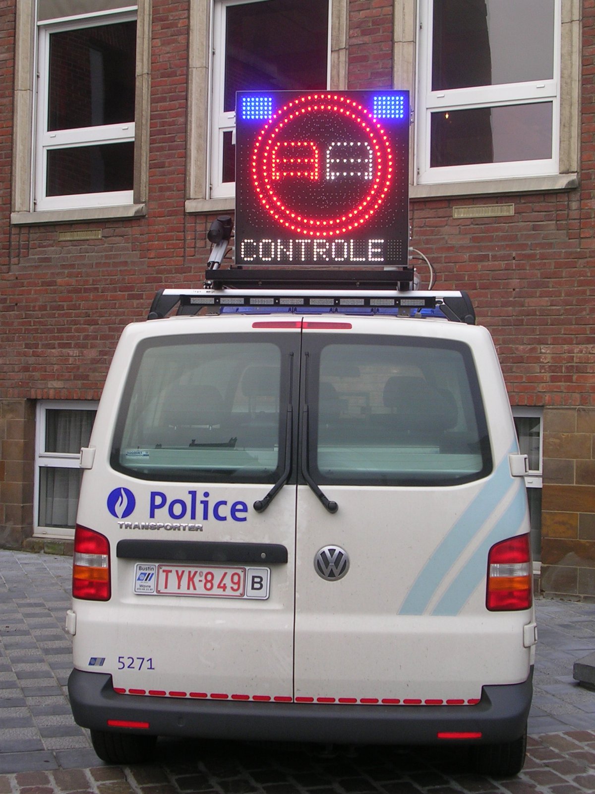 Photos de voitures de Police - Page 423 - Auto titre