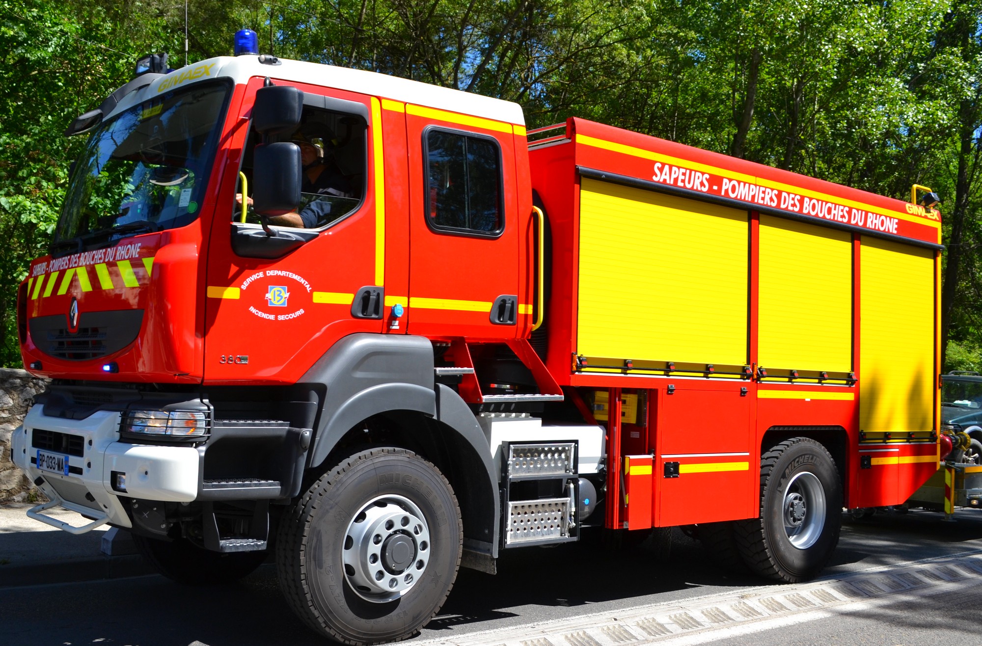 Véhicules des pompiers français - Page 1409 - Auto titre