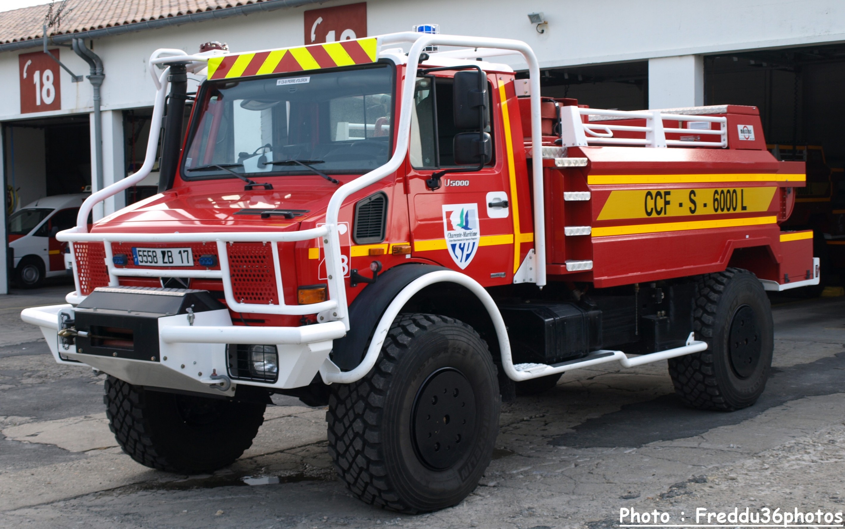 Véhicules des pompiers français - Page 418 - Auto titre