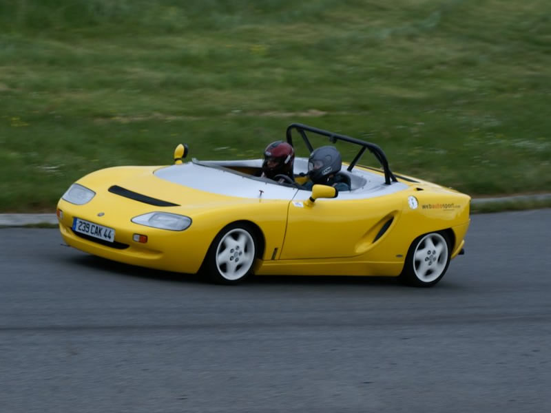 Les automobiles Michel Hommell - Auto titre