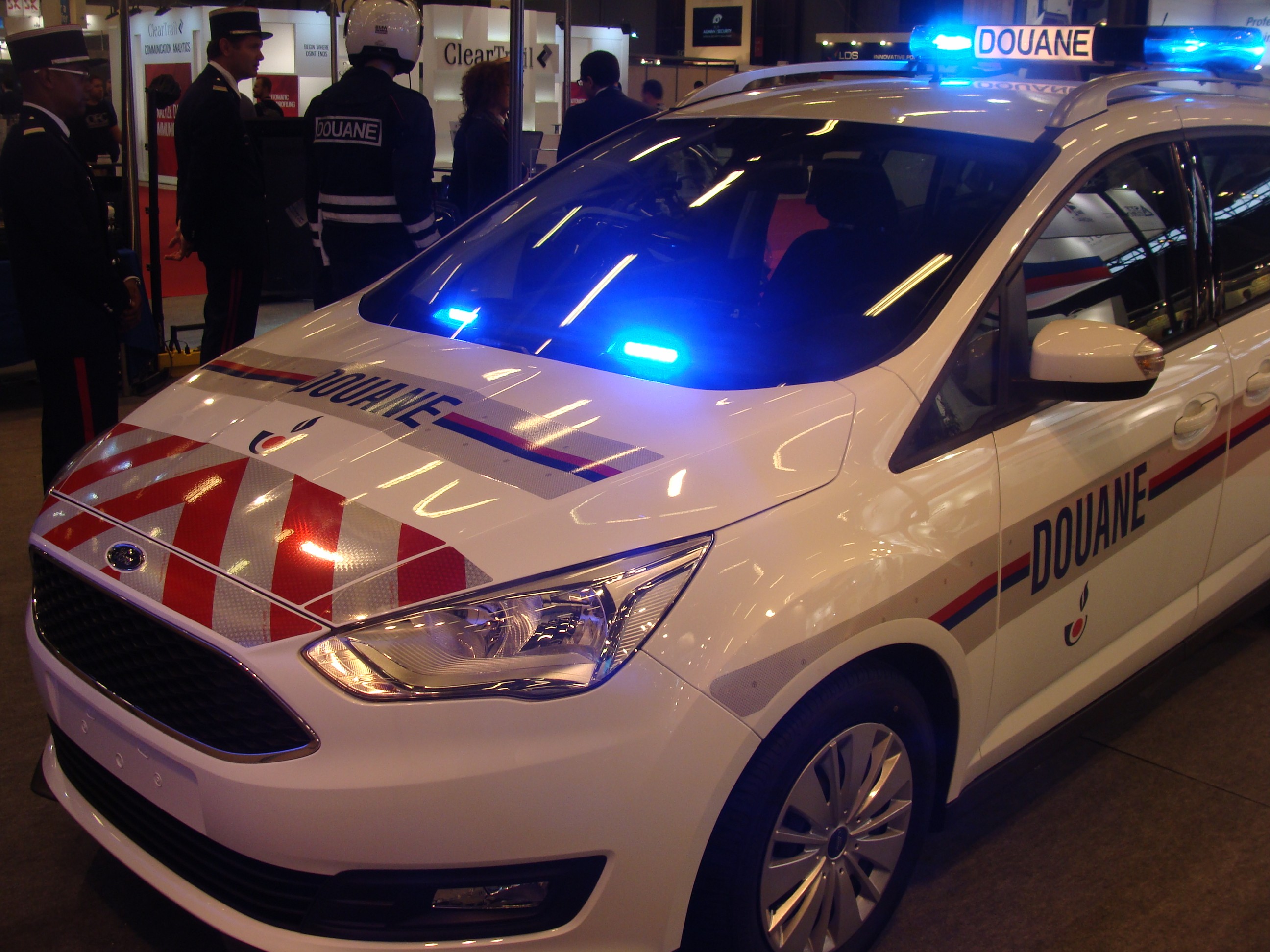 DOUANES - photos - Page 39 - Auto titre