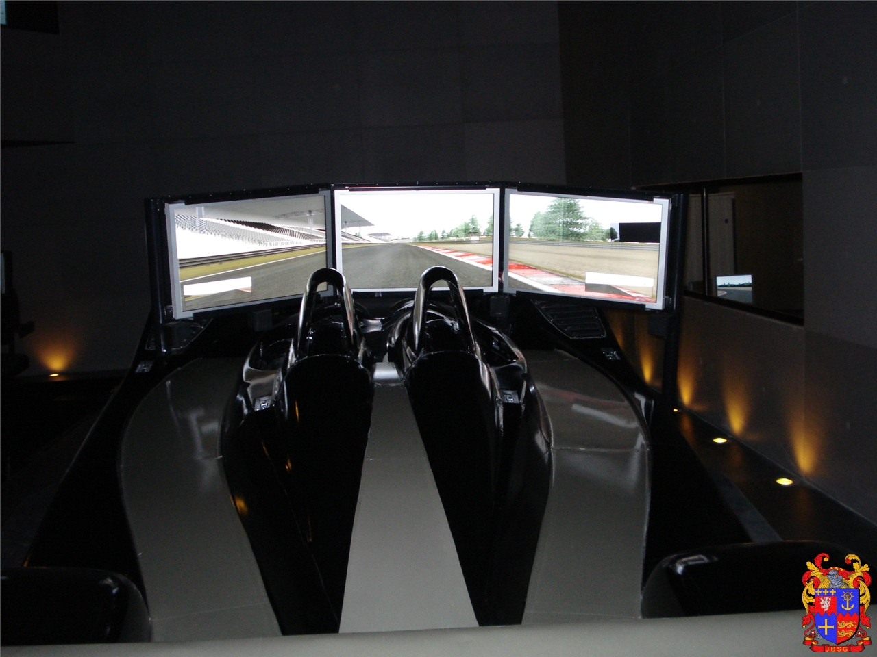 I-Way à Lyon (simulateur de F1, endurance, rallye) - Auto titre