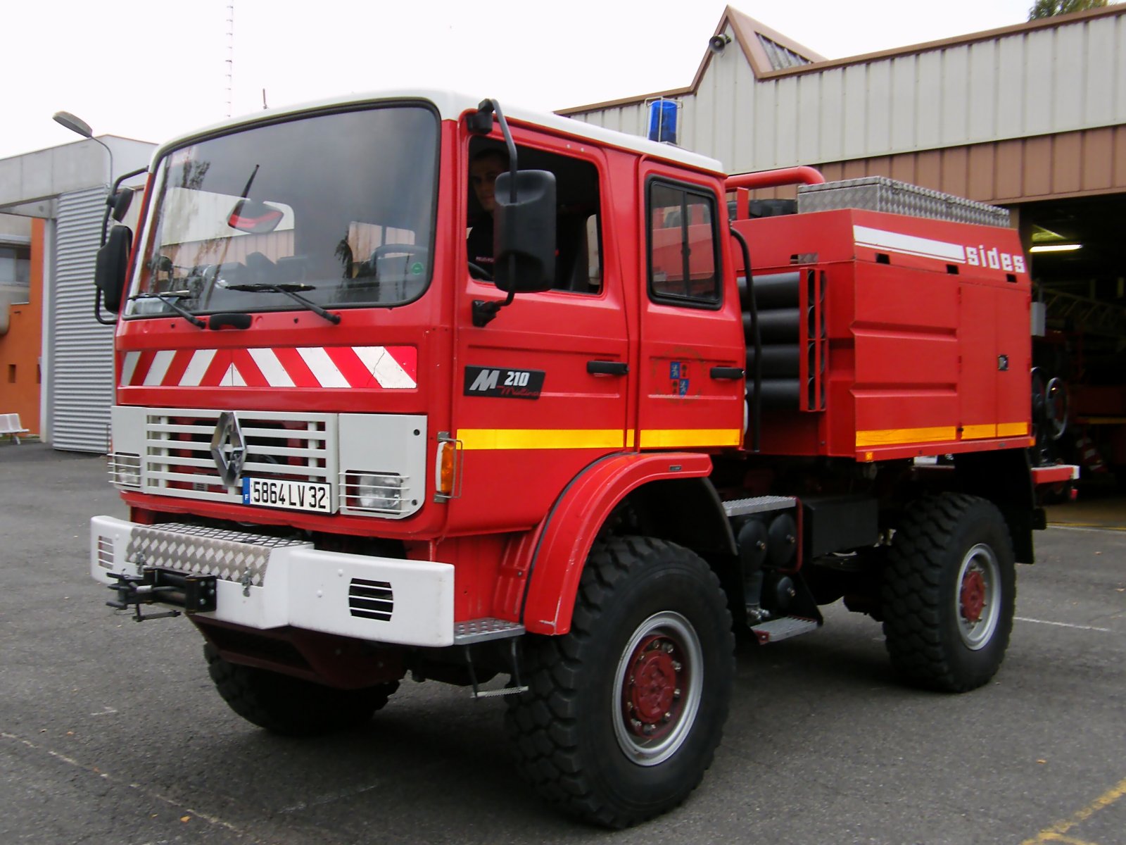 Véhicules des pompiers français - Page 117 - Auto titre