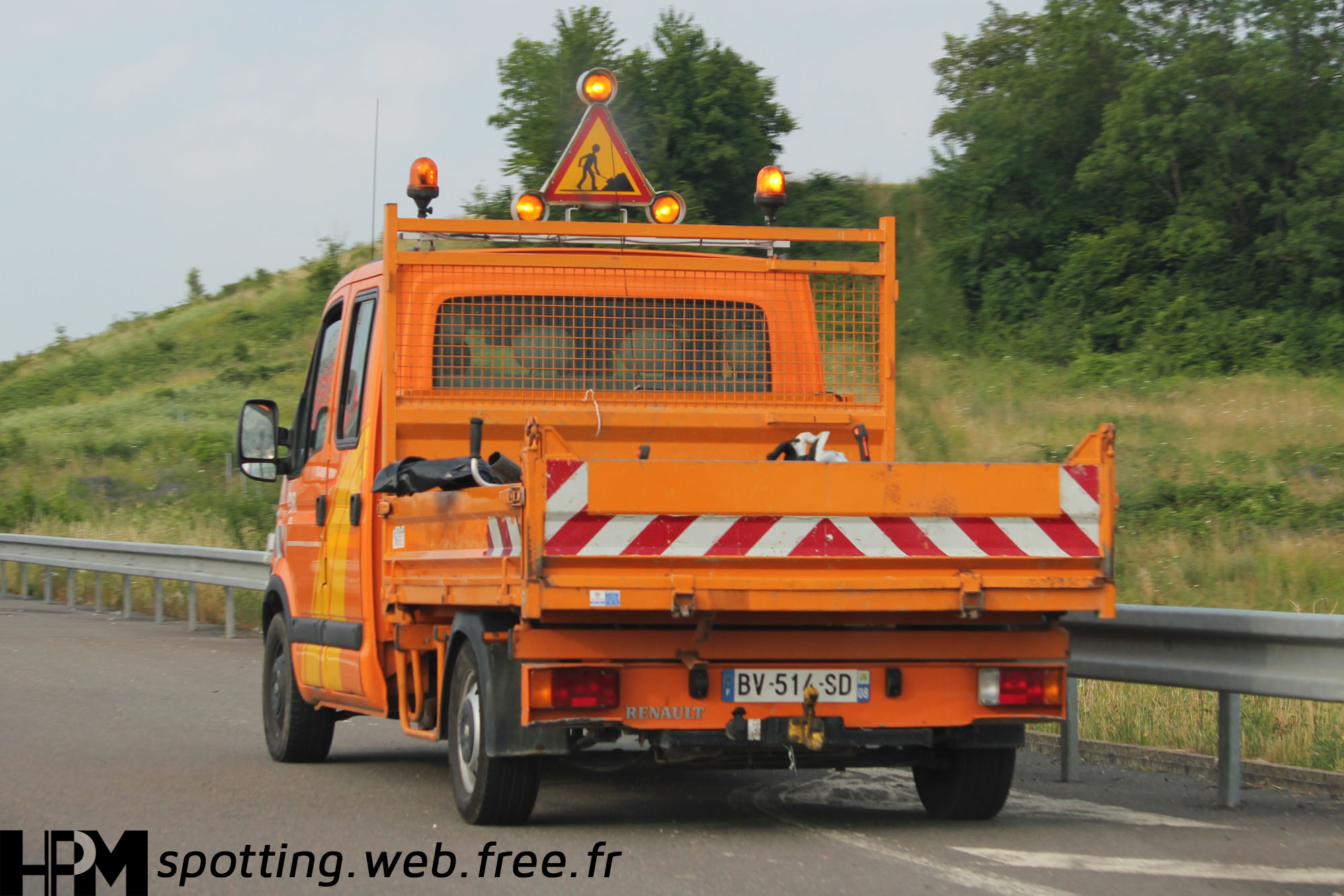 Les vehicules d'autoroute de la DDE et de la DIR - Page 205 - Auto titre