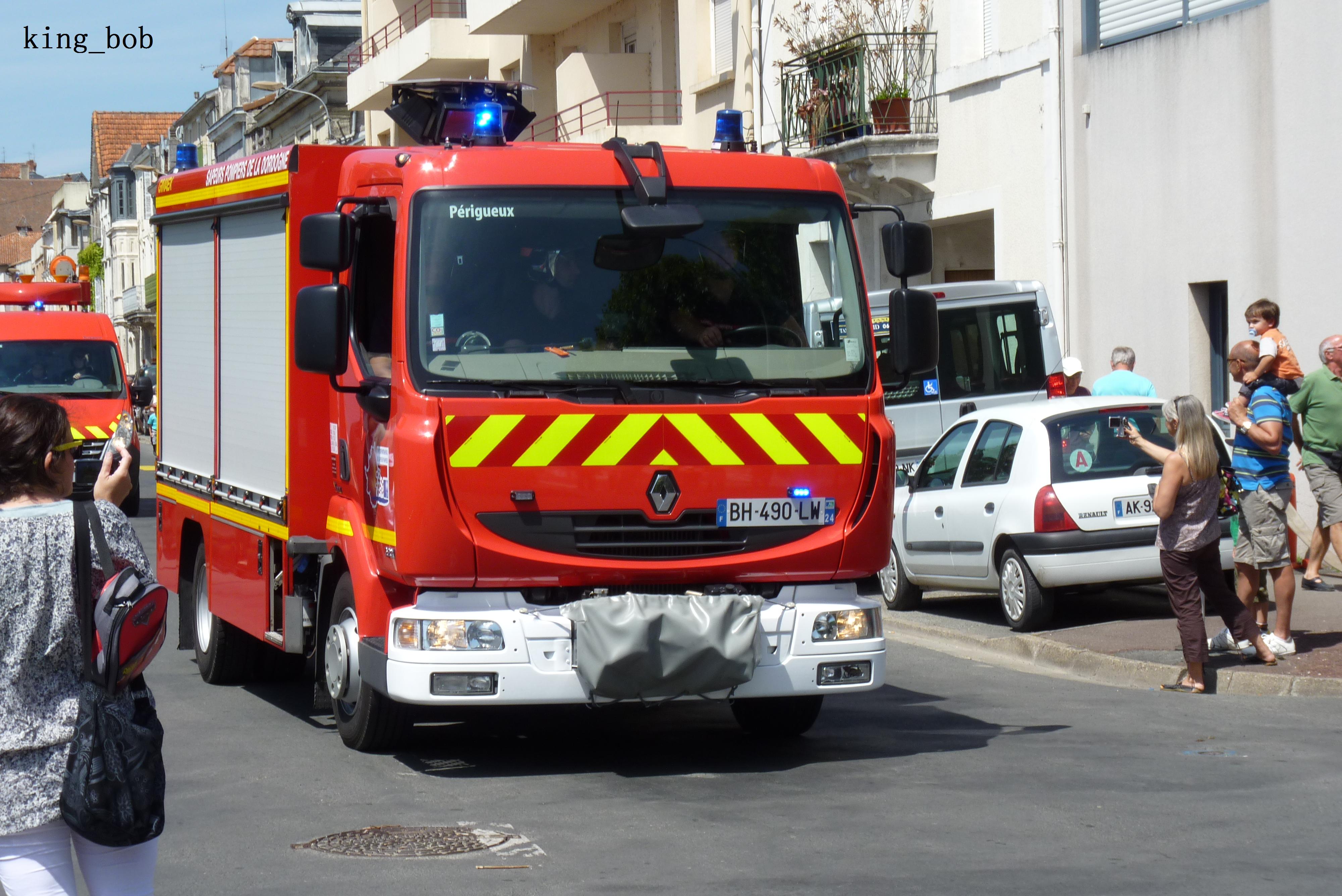 Véhicules des pompiers français - Page 1287 - Auto titre