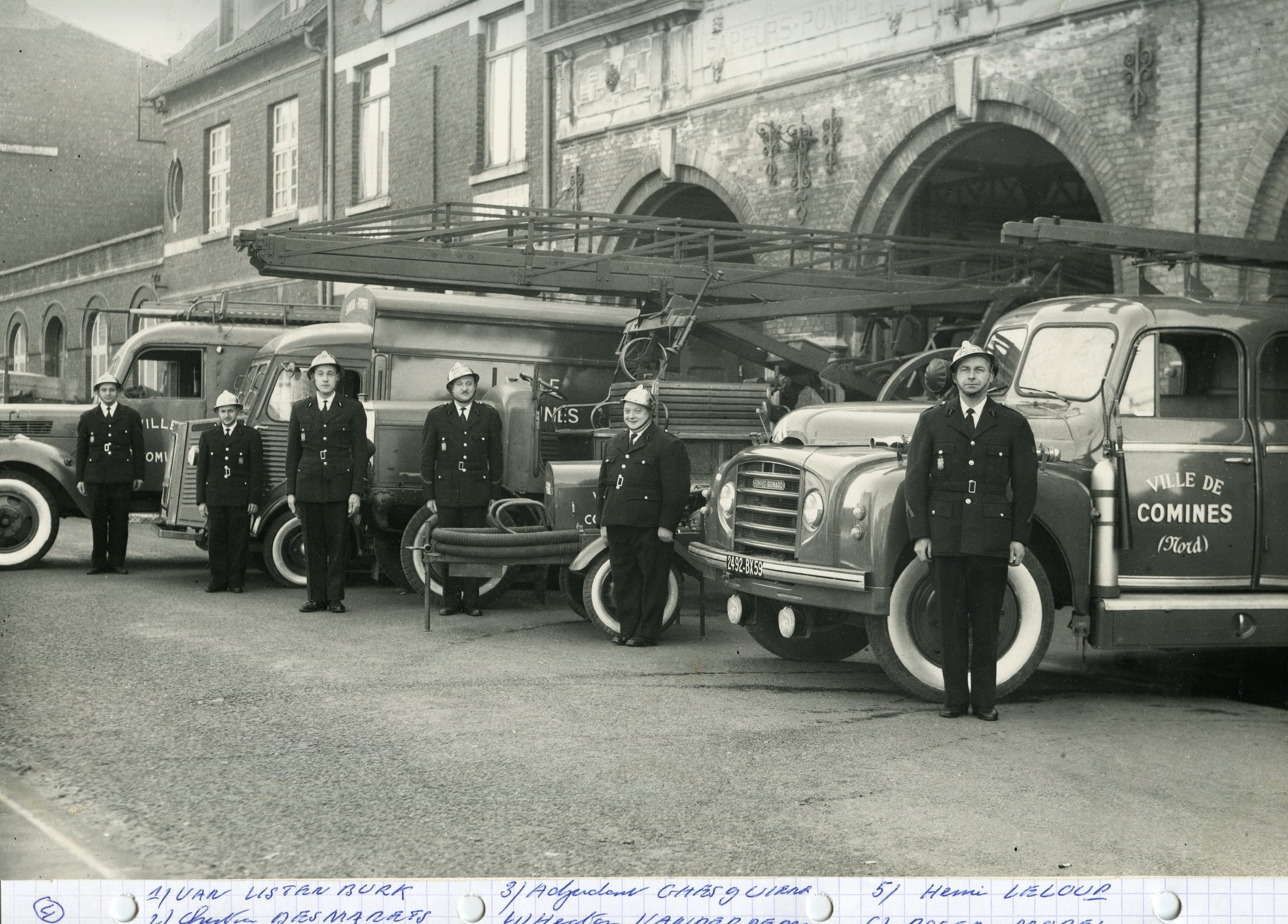 Véhicule de pompier ancien - Page 354 - Auto titre