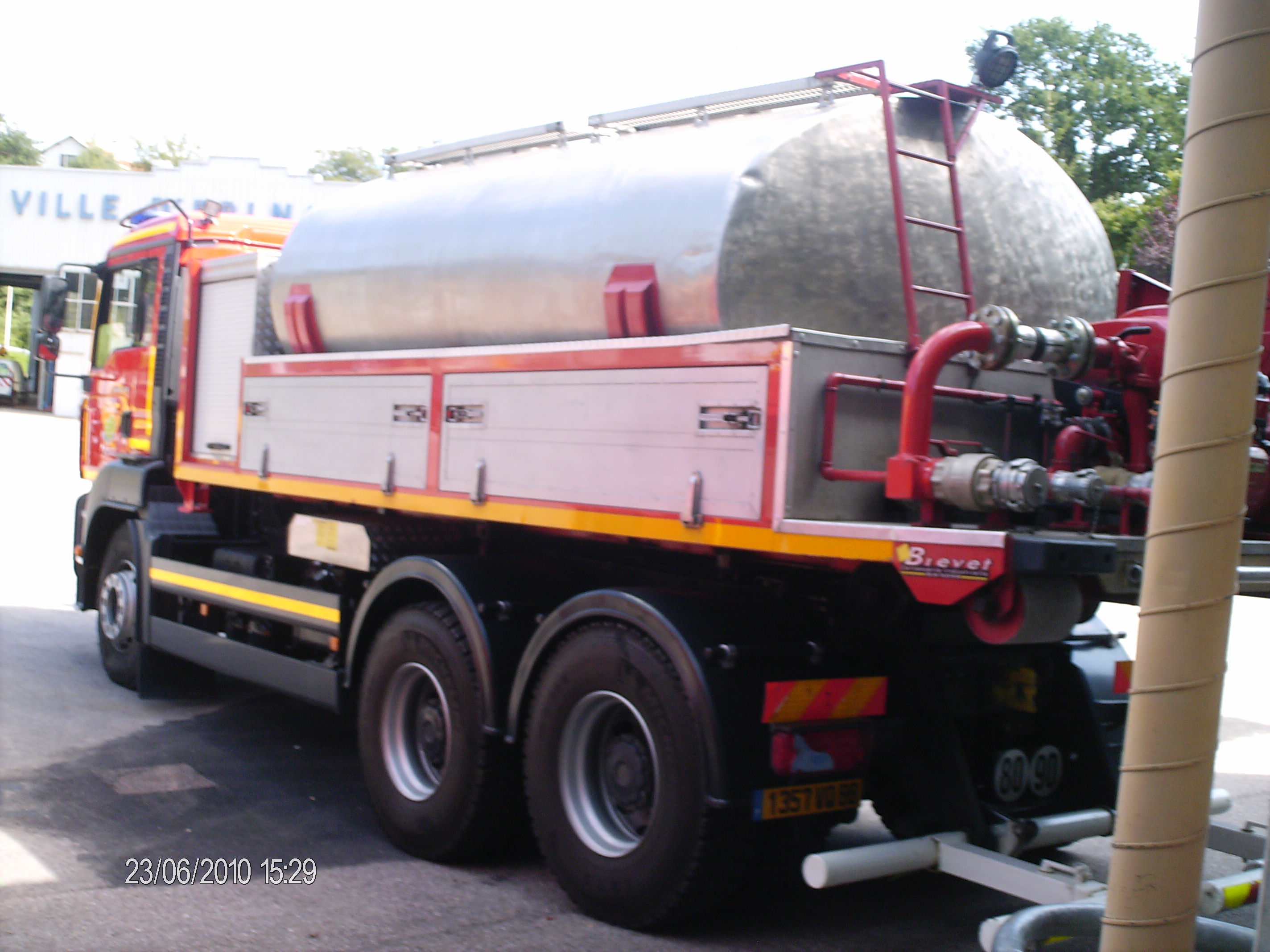 Véhicules des pompiers français - Page 563 - Auto titre