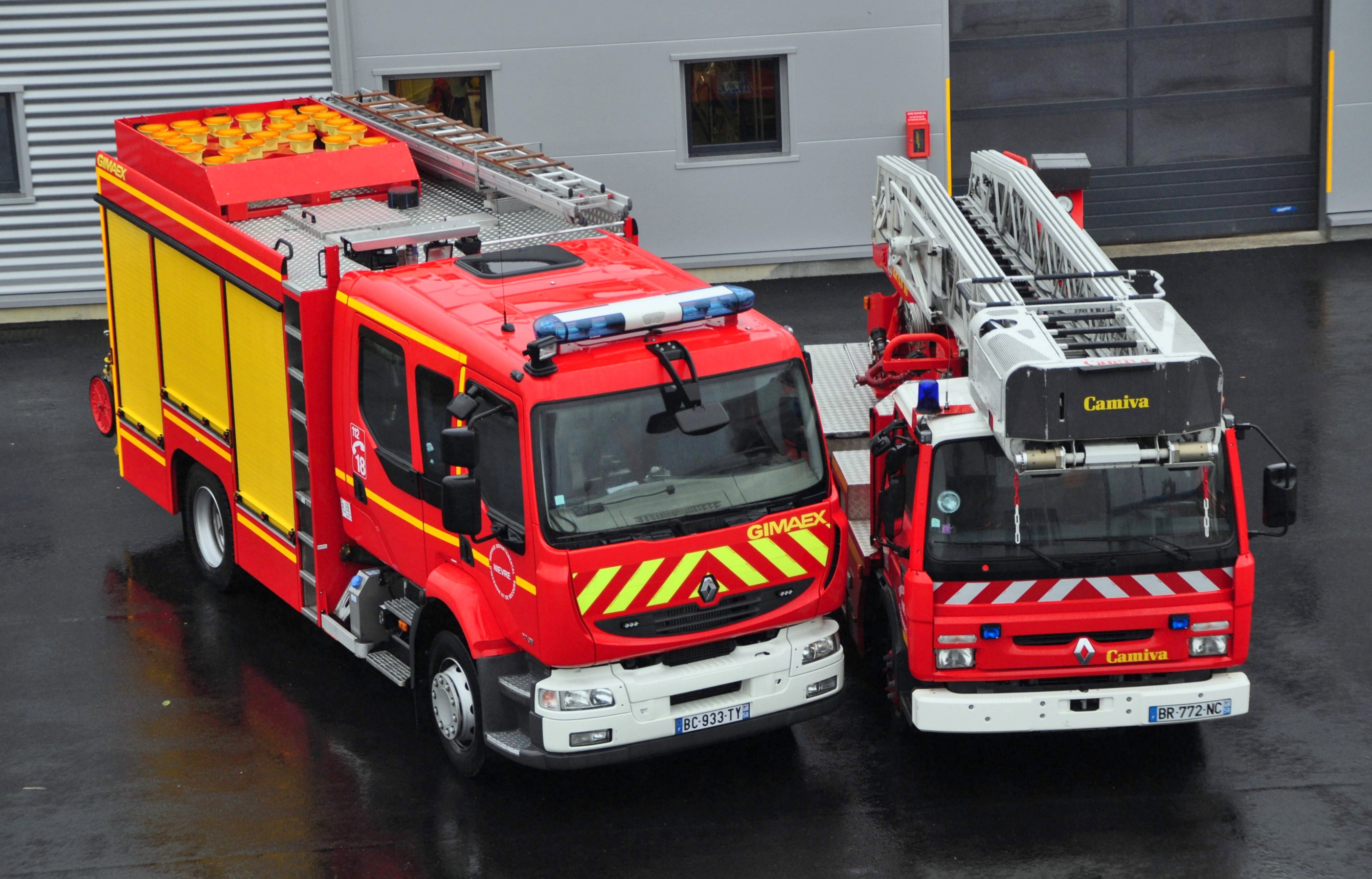 Véhicules des pompiers français - Page 956 - Auto titre