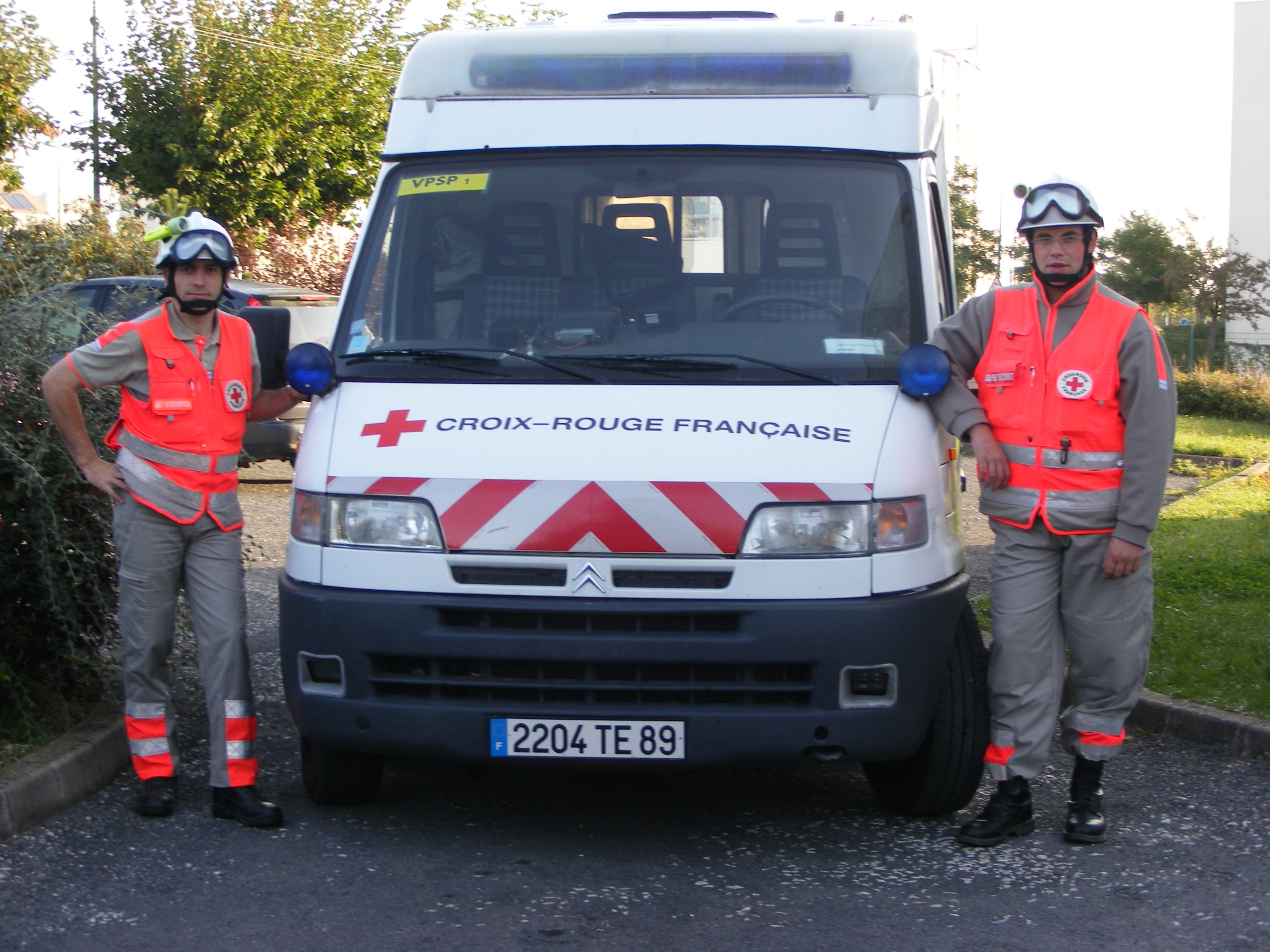 Croix Rouge Française - Page 154 - Auto titre