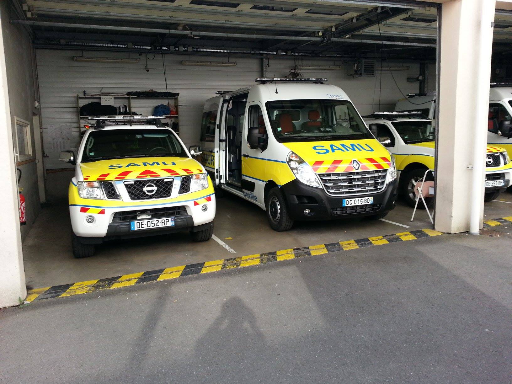 Véhicules SAMU et SMUR [réanimé] - Page 752 - Auto titre