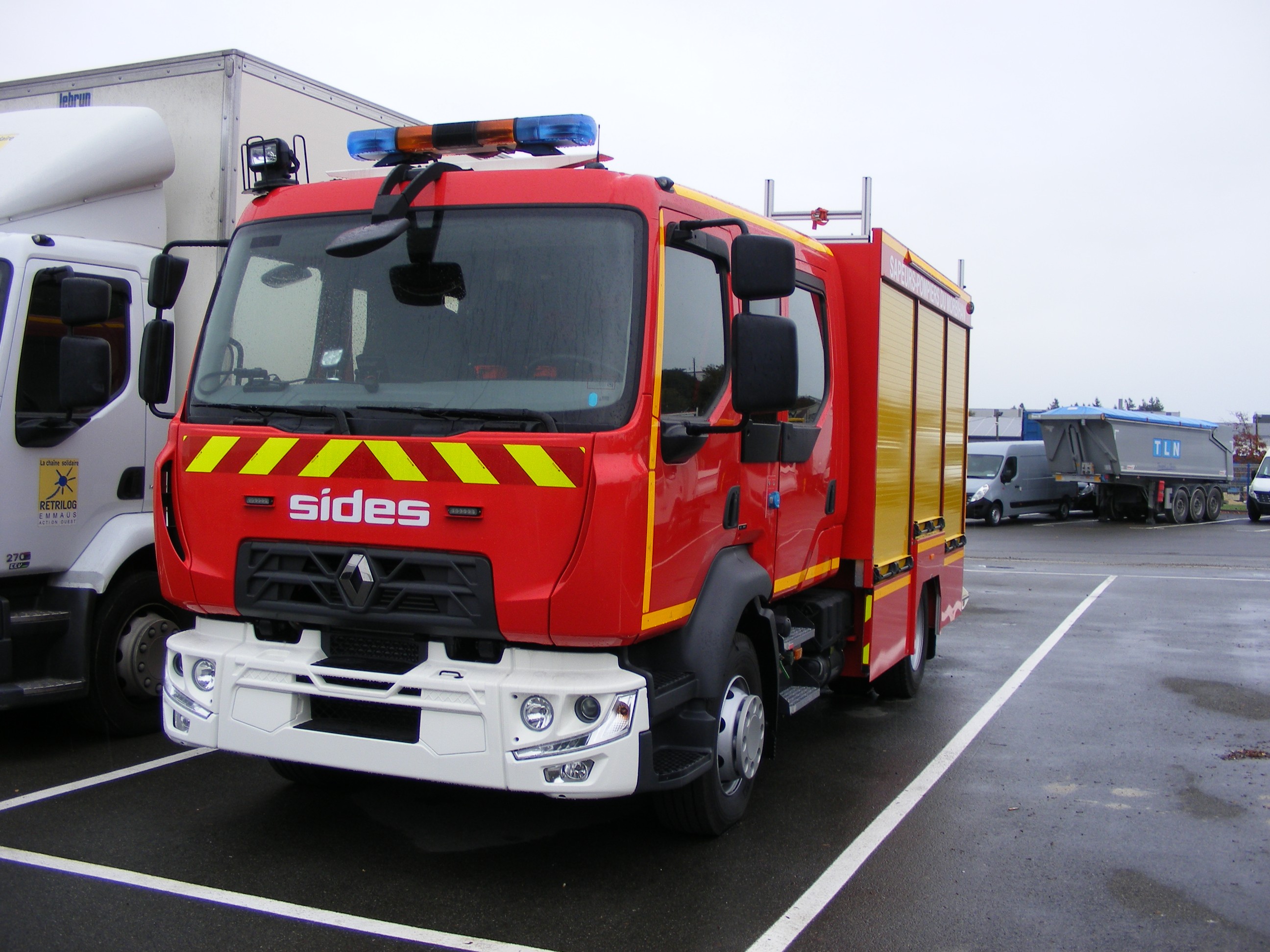 Véhicules des pompiers français - Page 1853 - Auto titre