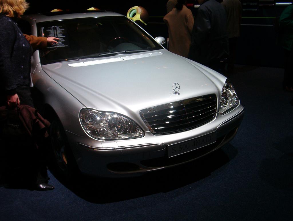 Mercedes - Auto titre