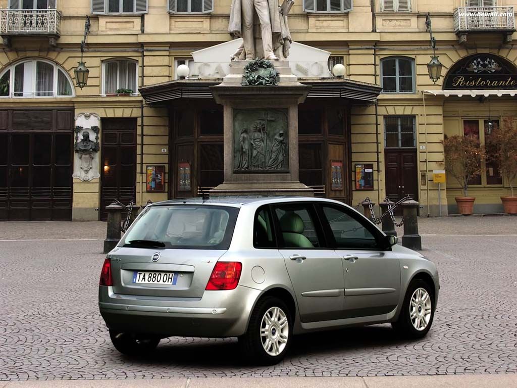 La Fiat Stilo 1.9 JTD 140 Multijet Emotion 5 portes restylée.... - Auto ...